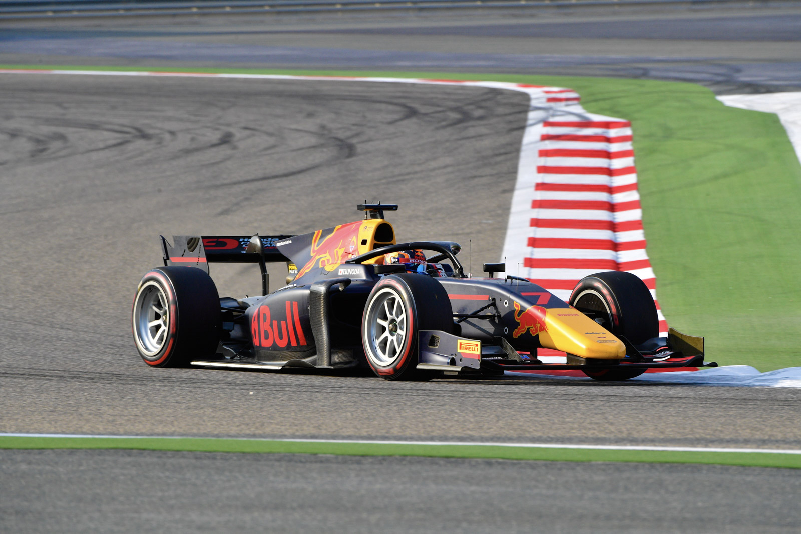 Tsunoda battles to impressive win in F2 Feature Race - Bahrain ...