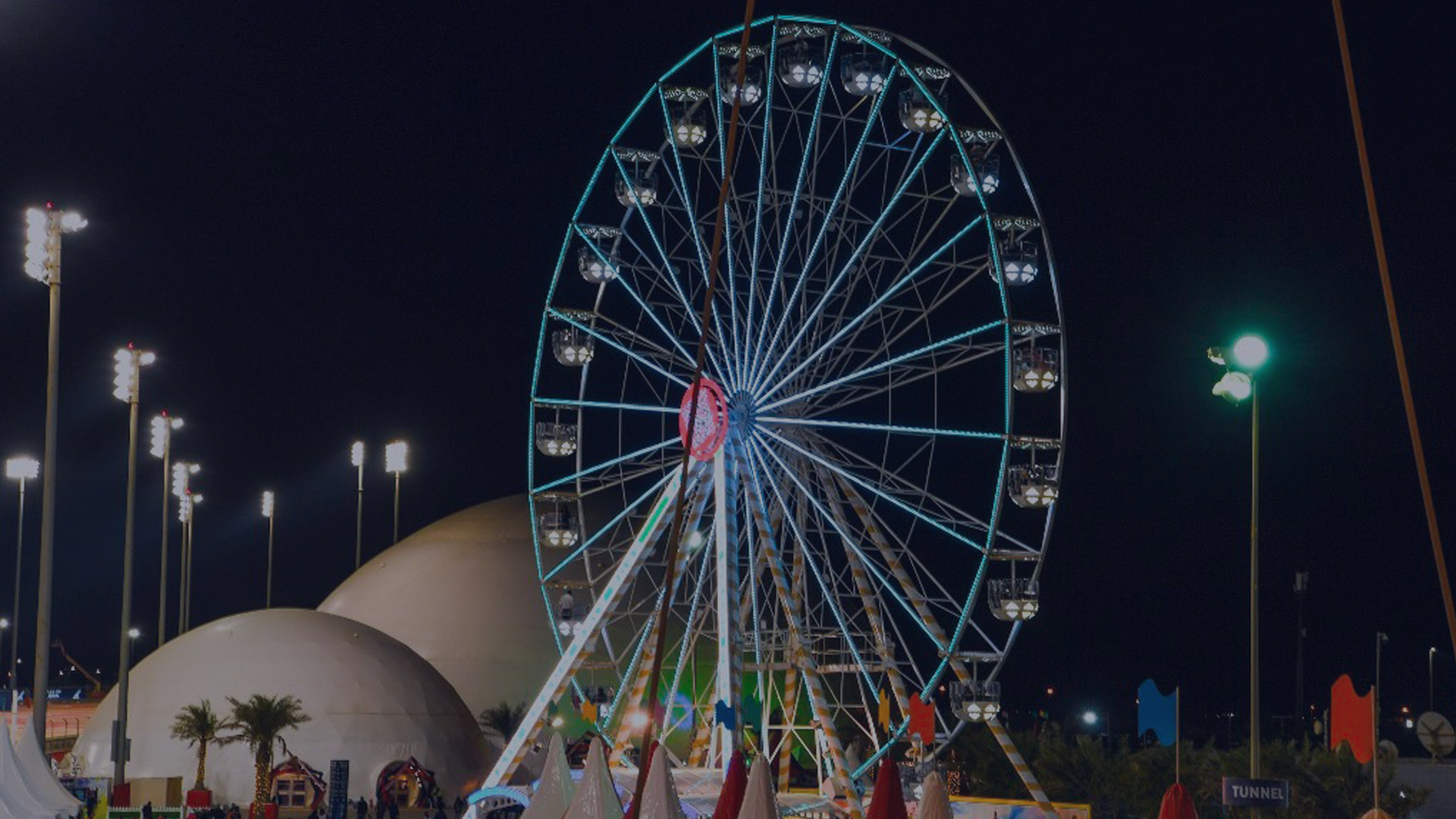 The Beast obstacle course, spooky Haunted House to bring off-track ...